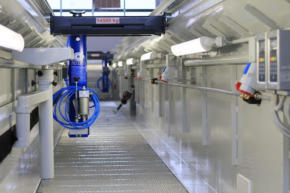 Service pit – effective, safe and environmentally friendly service